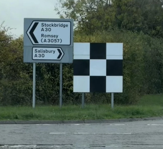 Driver completely confused after spotting road sign they'd never seen ...