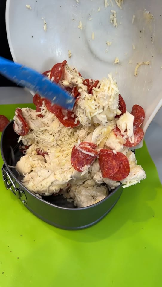 Pull apart pizza bread you can't stop eating