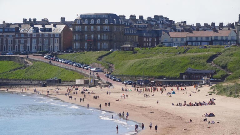 Red weather warning issued for extreme heat and humidity