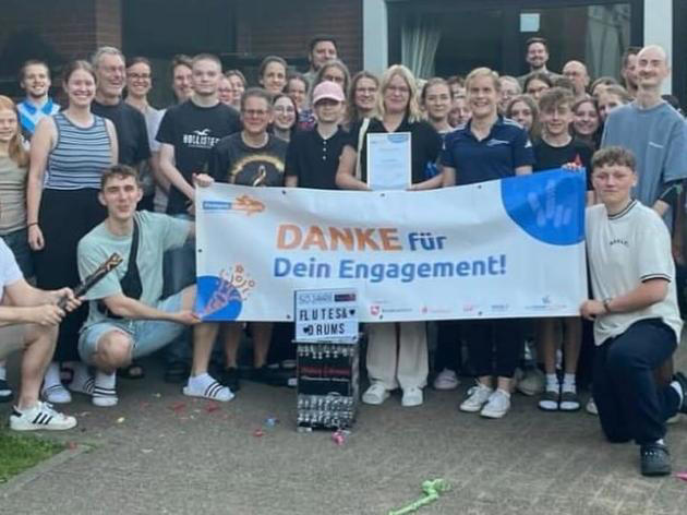 Jennifer Hilmer ahnt nichts – dann wird sie für ihr Engagement ...