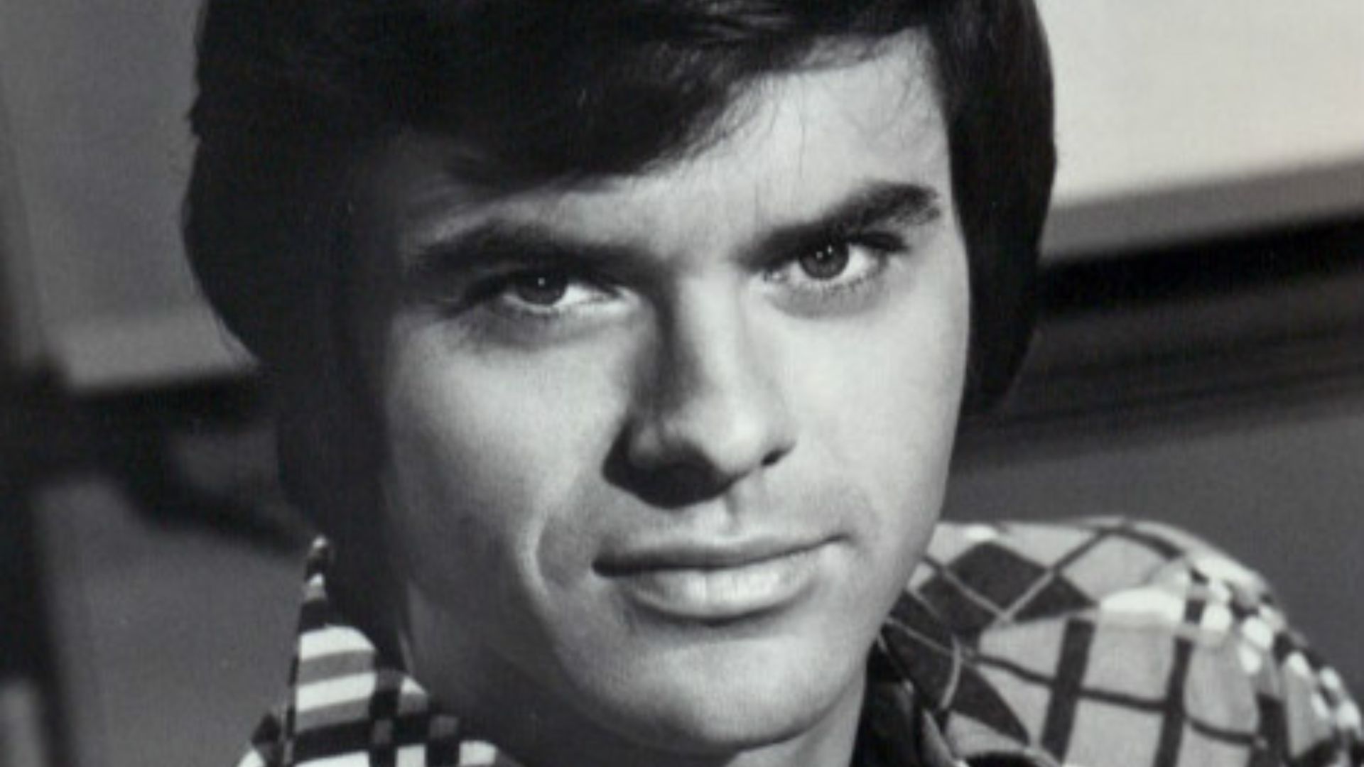 Vega$ actor Robert Urich rose to stardom more than once—yet his most ...