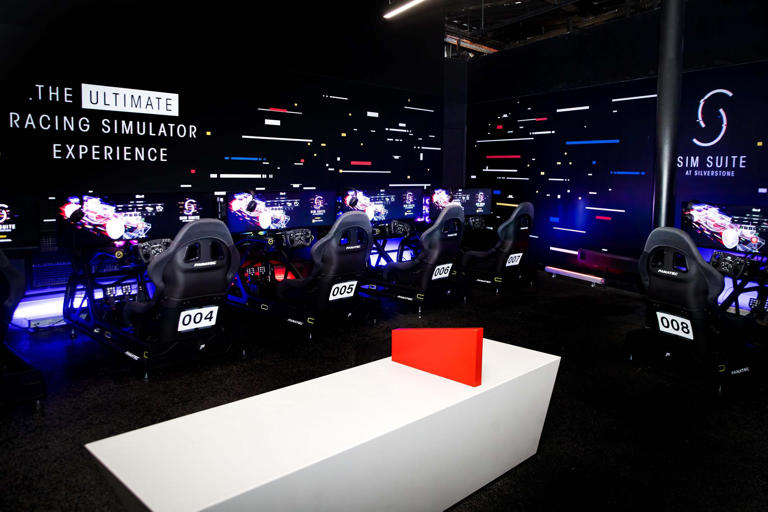 In pictures: New immersive mixed and virtual reality experience opens ...