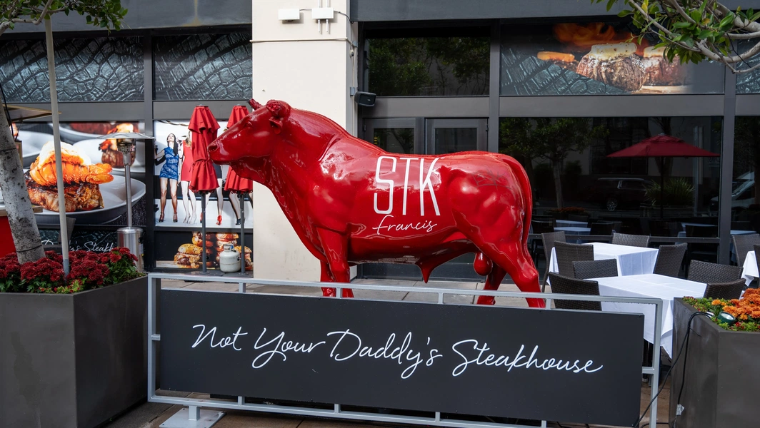 9 iconic steakhouses across the United States