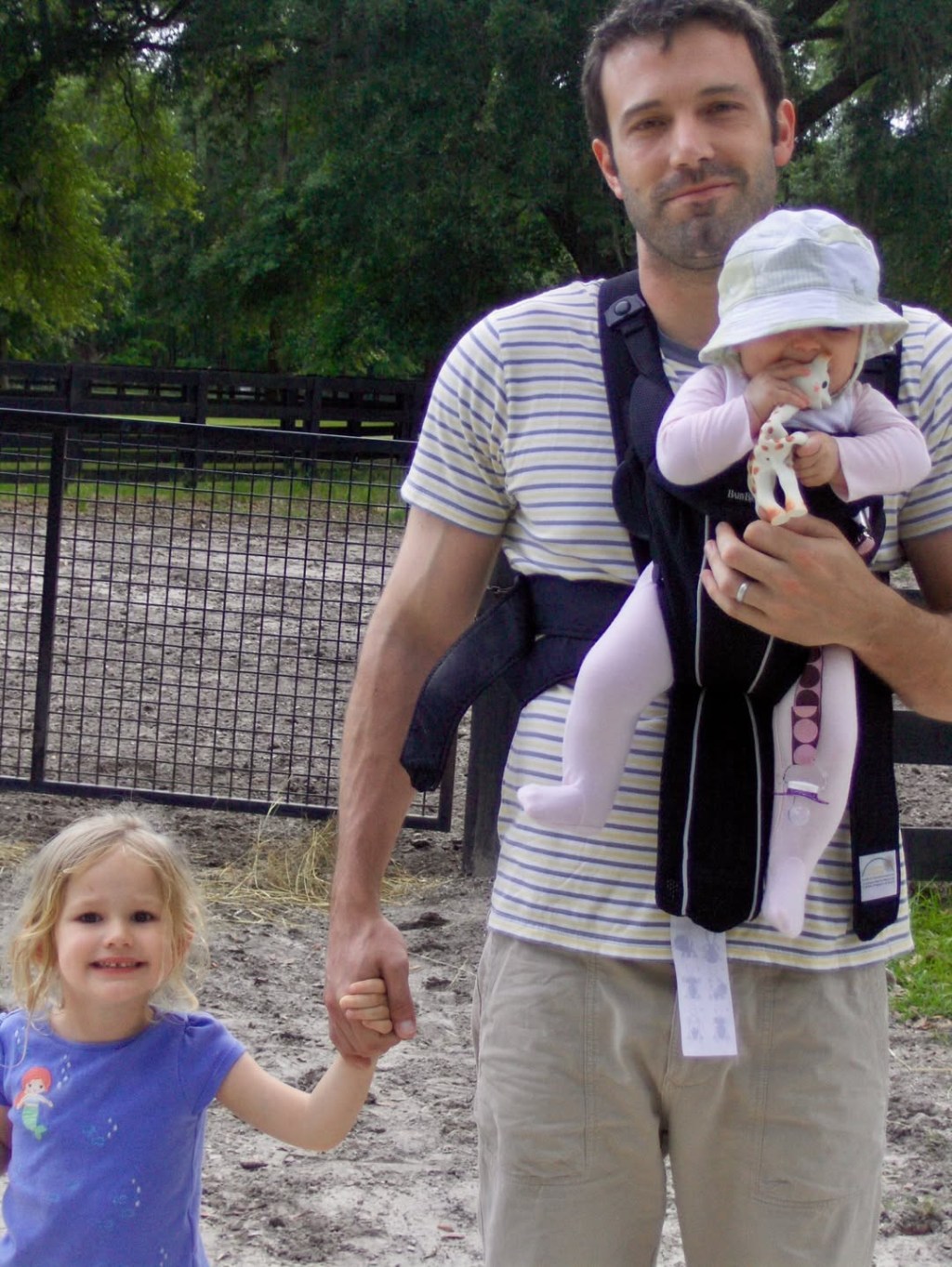 Jennifer Garner shares never-before-seen snaps of ex Ben Affleck with ...