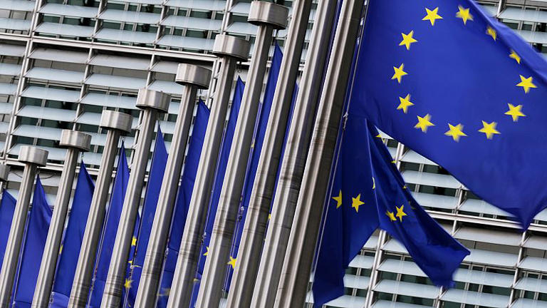 UE: lei para desenvolvimento da cloud e da IA recebe reação mista