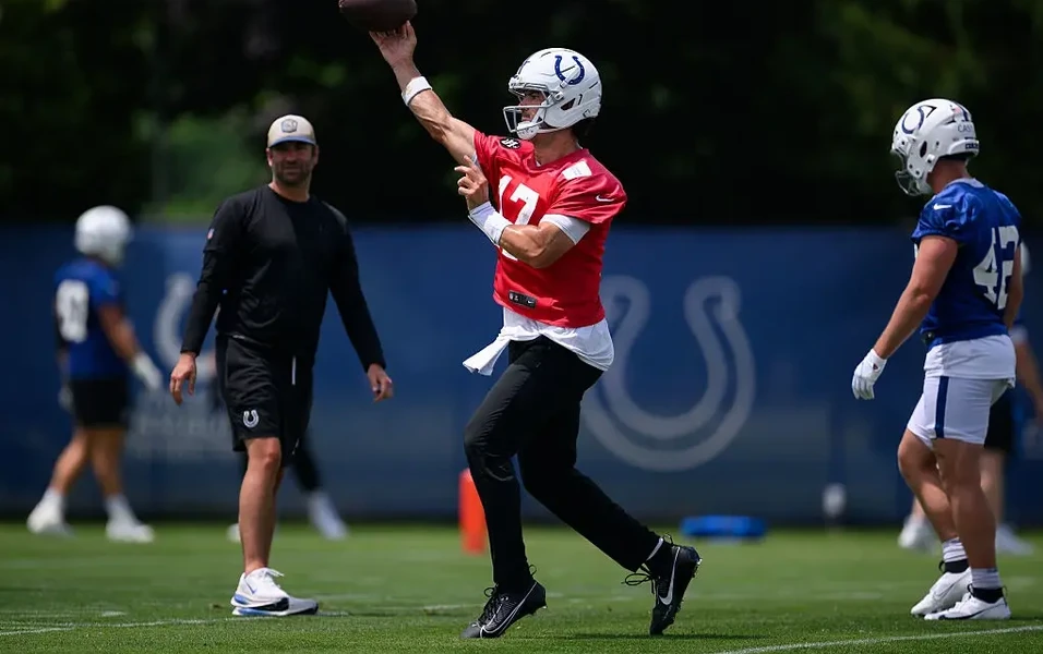 Daniel Jones set for Colts camp amid sustainability doubts