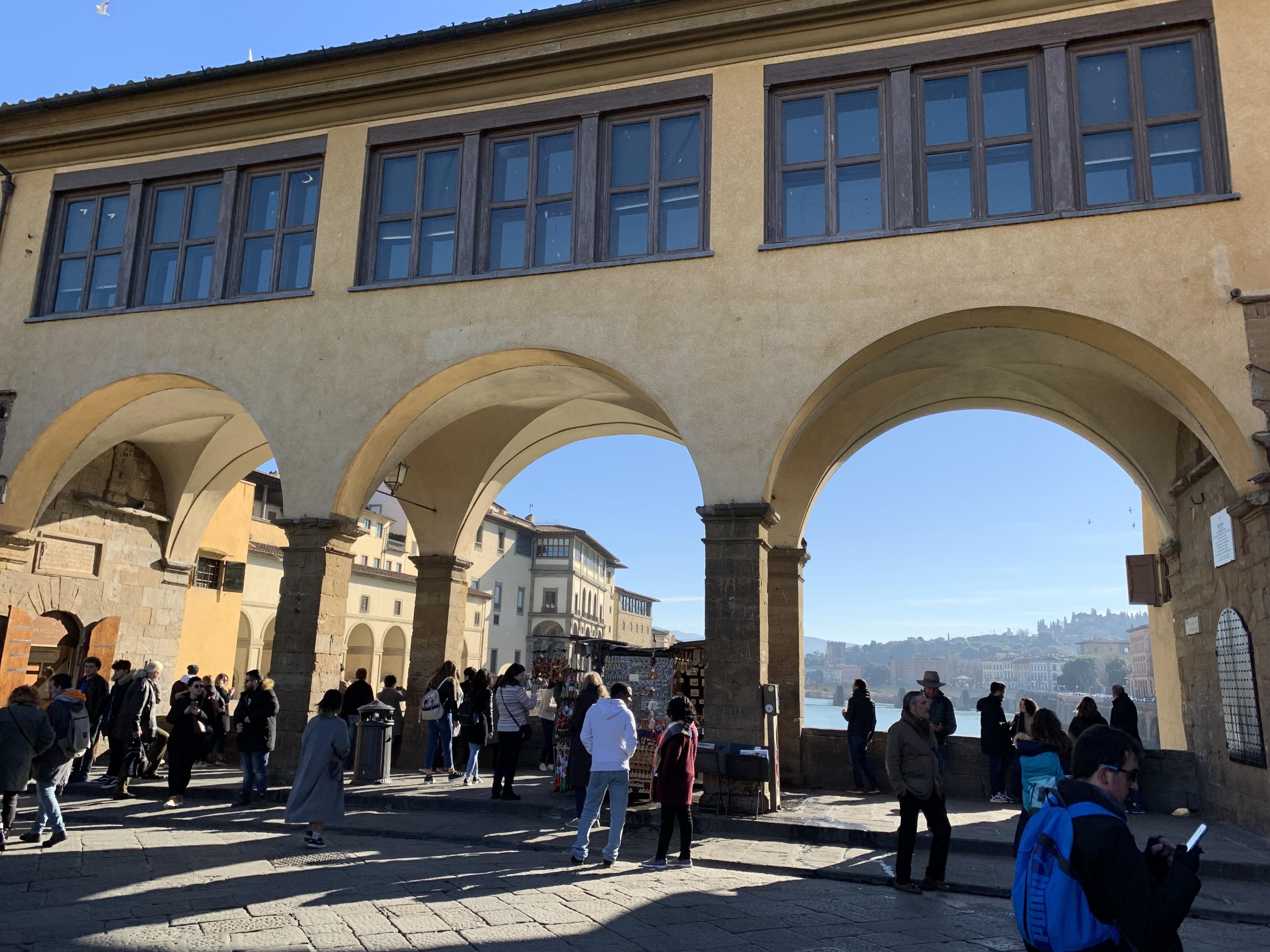 Uffizi, tornano le visite serali al Corridoio Vasariano