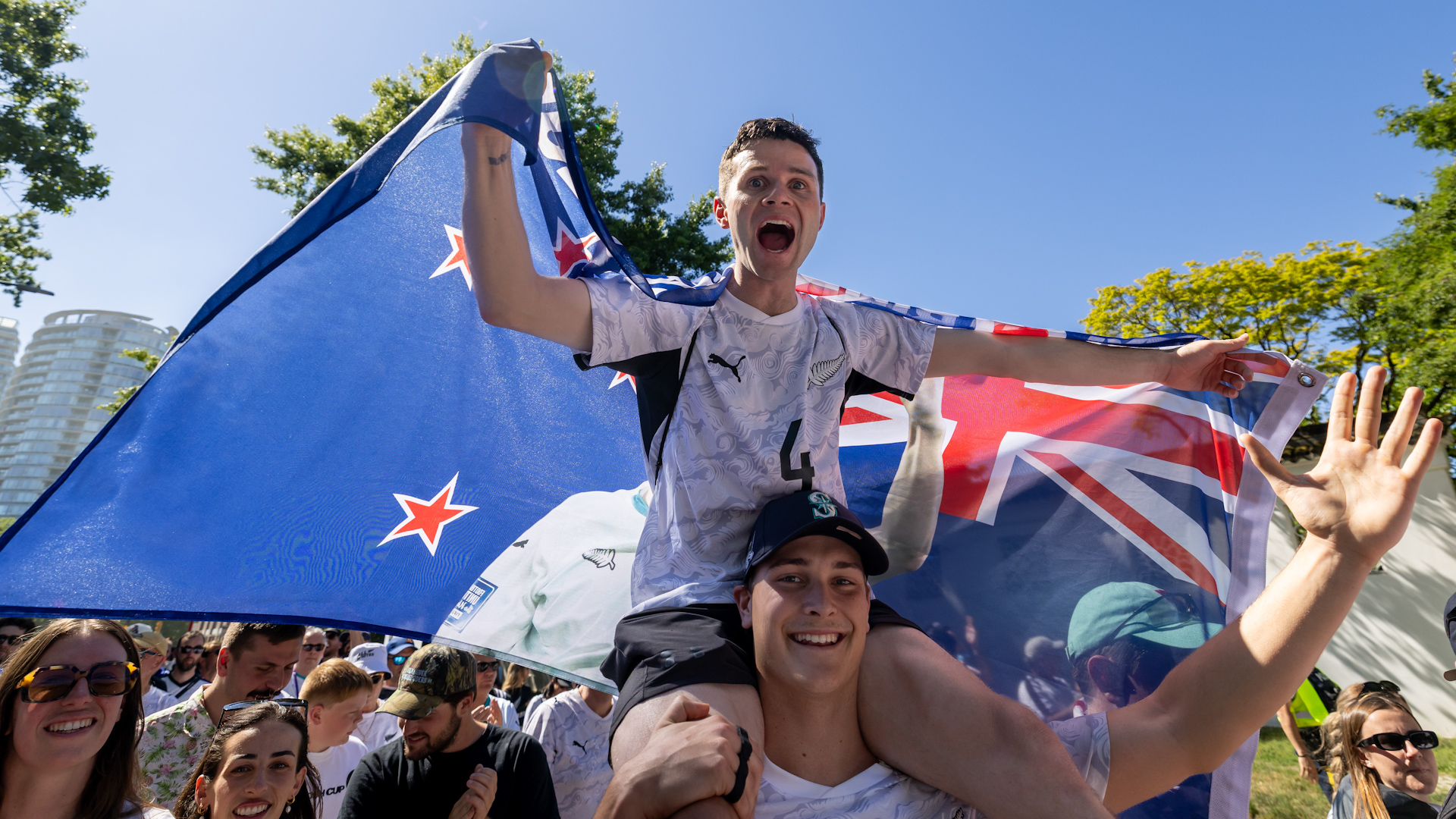 Egypt, New Zealand fans cheer BC World Cup game