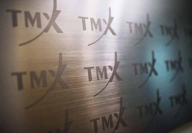 S&P/TSX composite up more than 150 points, US stock markets mixed