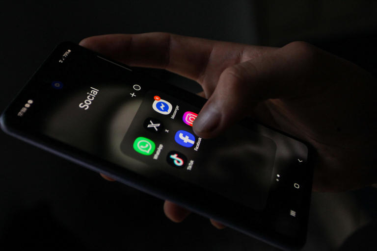 Is X down? Former Twitter site users report outages