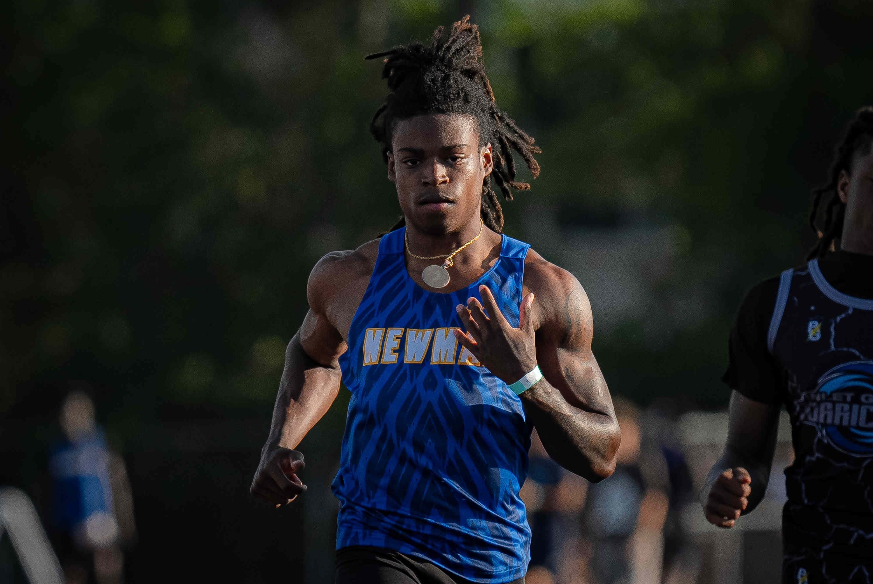 Zamarii Sanders dominates New Balance Nationals with 100m, 200m wins