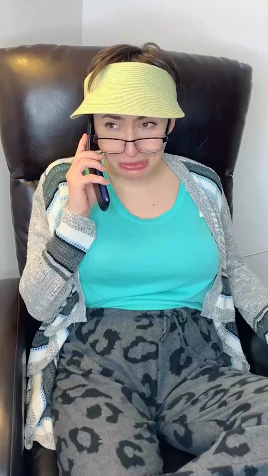 Watch this grandmother try to understand Gen Z slang