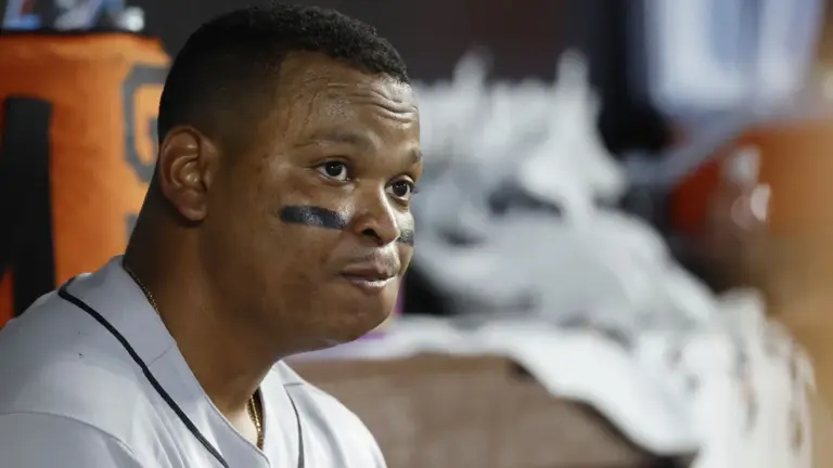 Ex-Red Sox star Rafael Devers shows immaturity in embarrassing moment ...