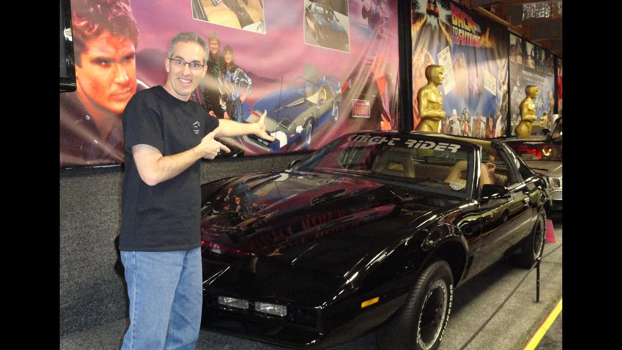 Knight Rider historians discuss timeless KITT