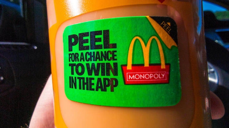 7 rules McDonald's employees are never allowed to break