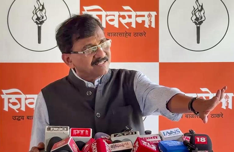 'Shinde has undergone cesarean, given birth to six traitors': Sanjay ...