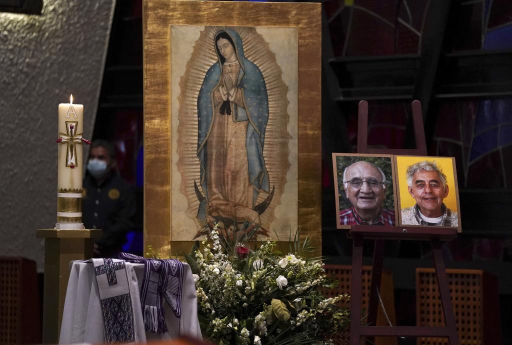The bloody hunt for religious figures by Mexican drug cartels: "Hitmen ...