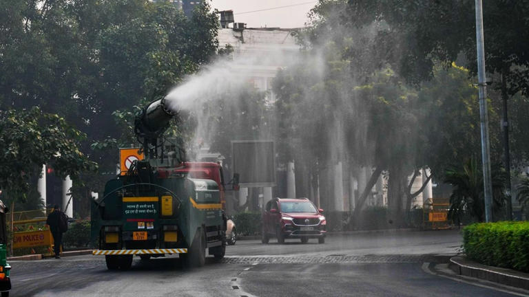 Delhi Metro spent Rs 1.17 crore on 20 anti-smog guns in capital: RTI