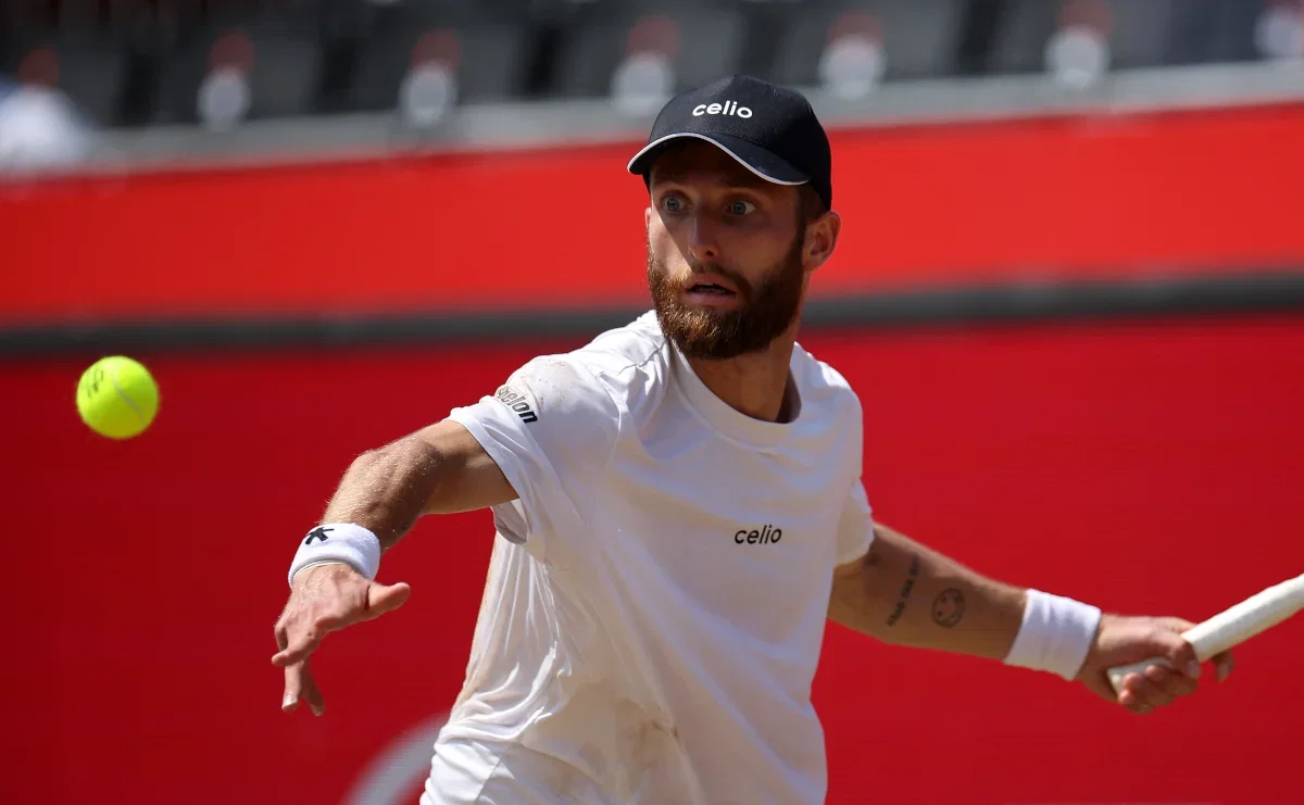 Corentin Moutet váratlan korai búcsúja Mallorcán – a szerencsés vesztes ...