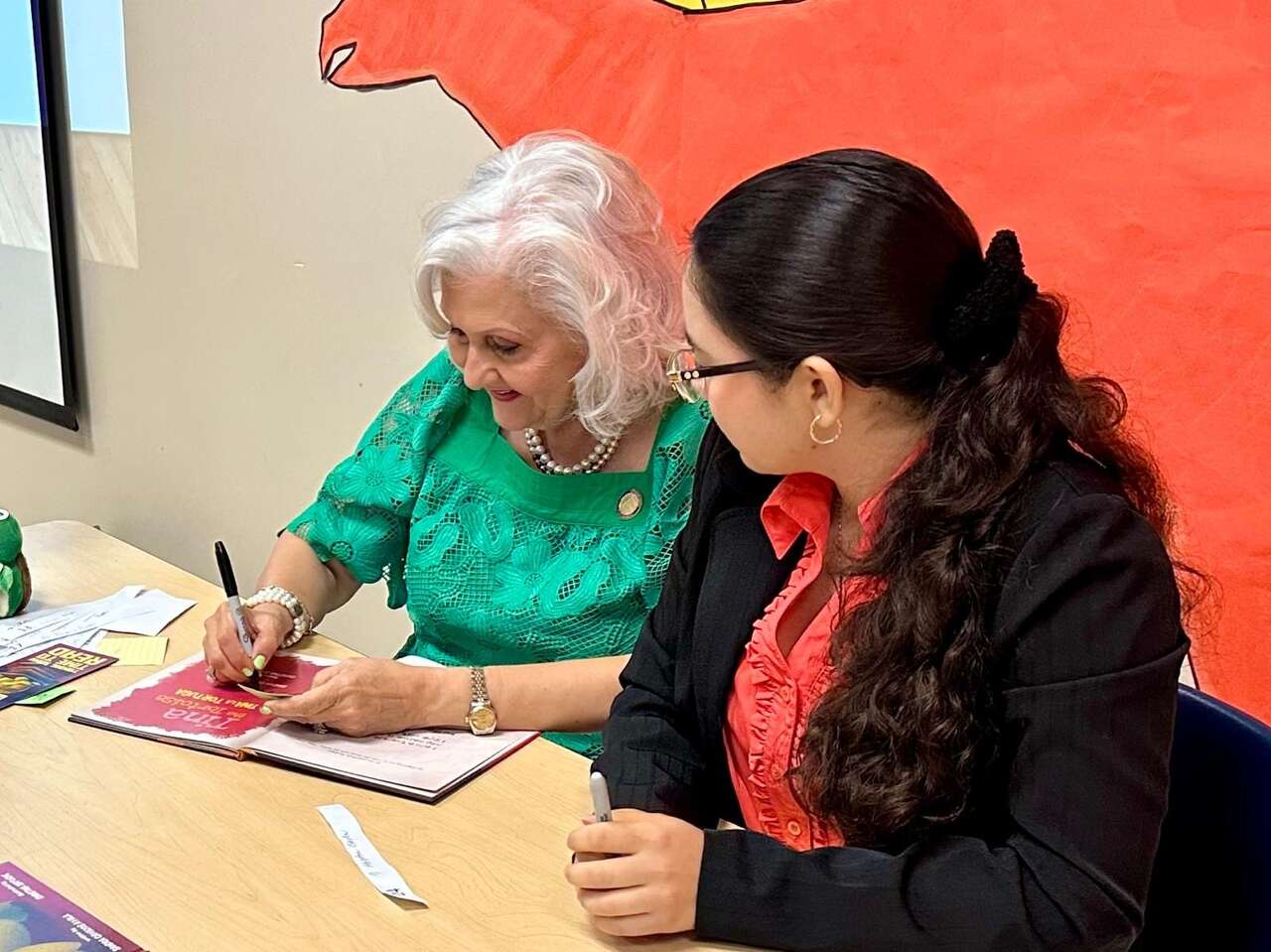 Retired educator releases second bilingual children’s book
