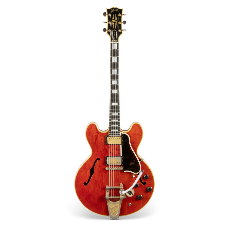 Johnny Marr to auction several guitars used in the Smiths and solo work