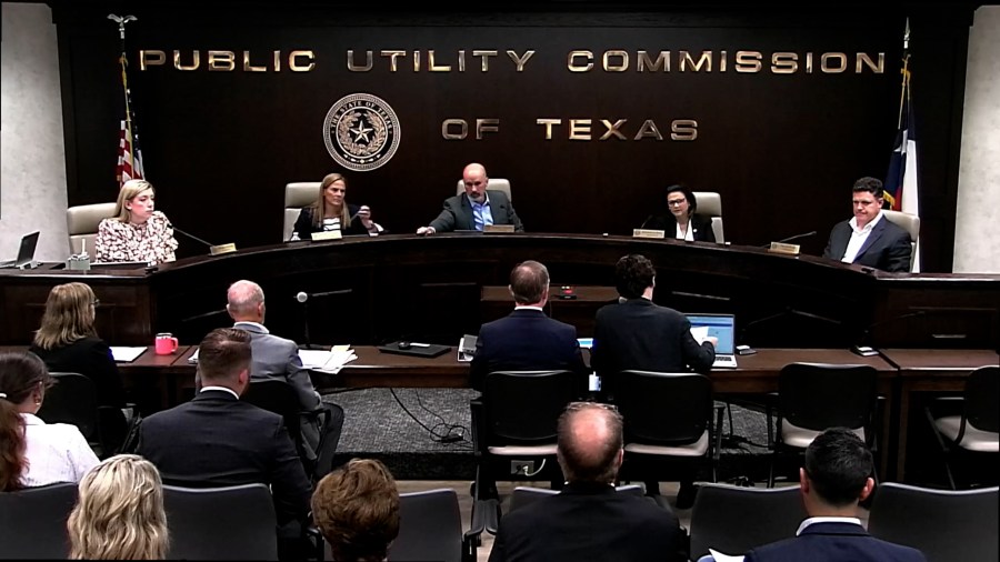 State of Texas: Regulators delay decision on 765 kV transmission line ...