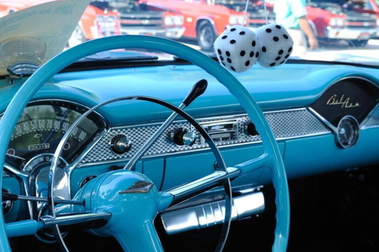 Cool Desert Nights brings classic cars, cruis'n, food and music to Richland
