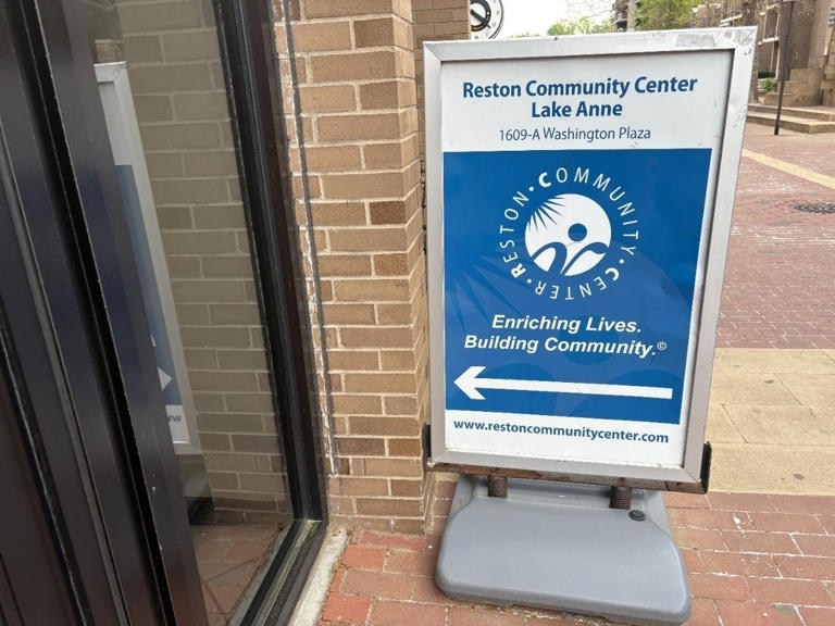Proposed Lake Anne Community Center amendment to be discussed at town hall