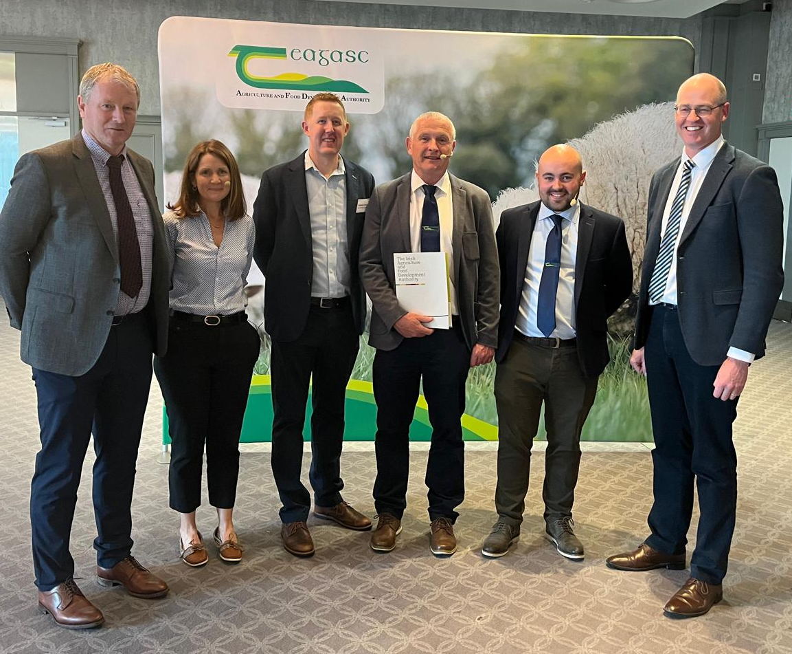 Interim findings of Labour on sheep farms survey presented at Teagasc ...