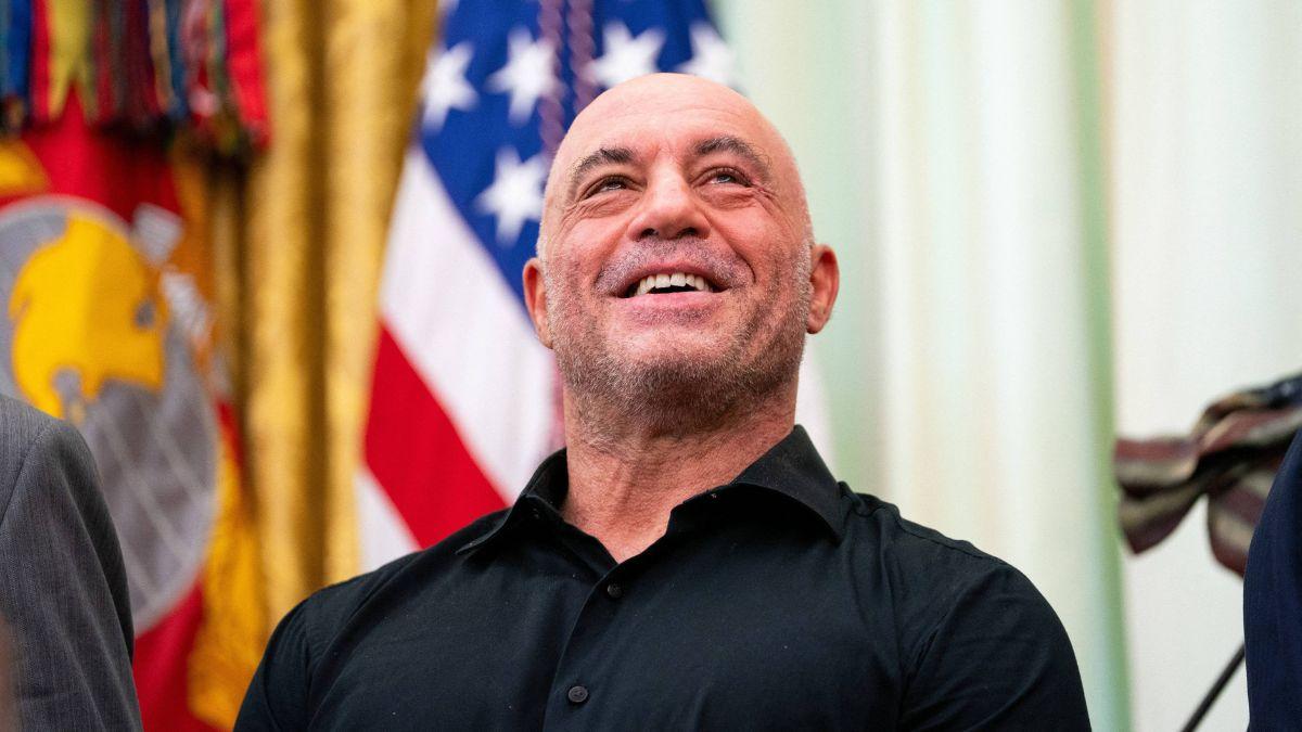 Joe Rogan joked about terror attack threat before White House UFC bomb ...
