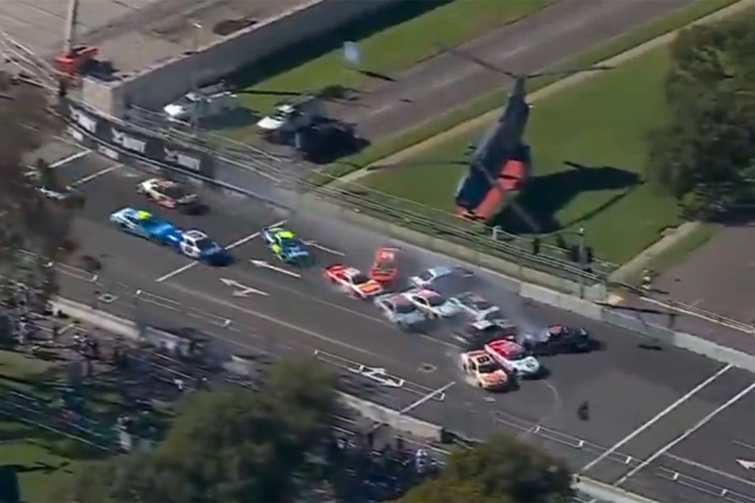 25 cars crash after 'heartbroken' driver Sam Mayer clips wall during ...