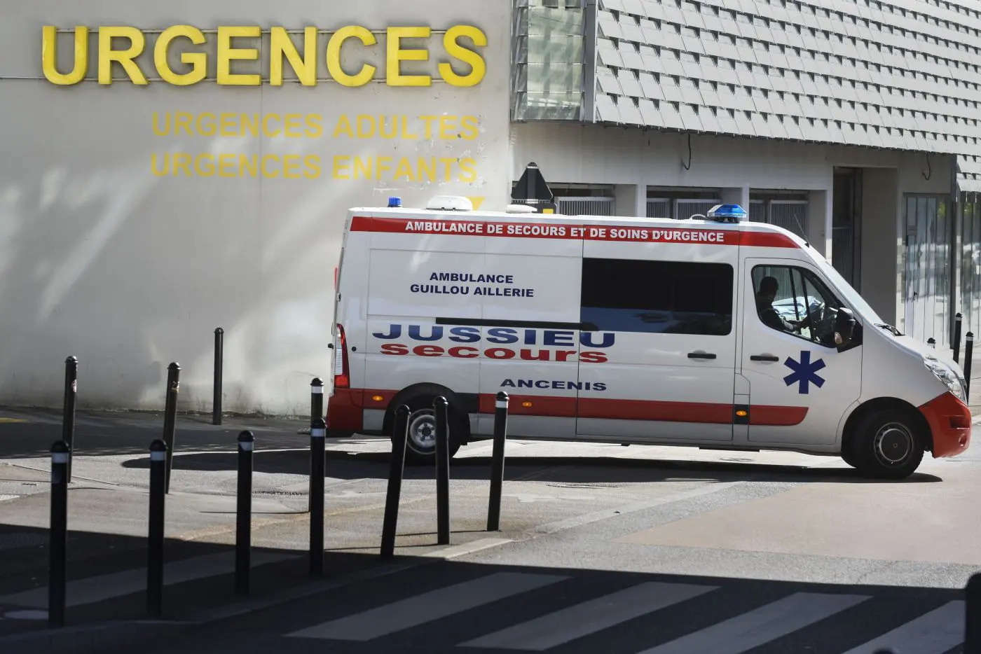 Caldo estremo in Francia, due bimbi trovati morti in auto