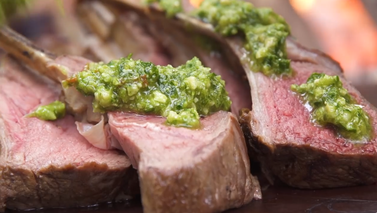 He cooked lamb meat with garlic and tequila - The result was remarkable!