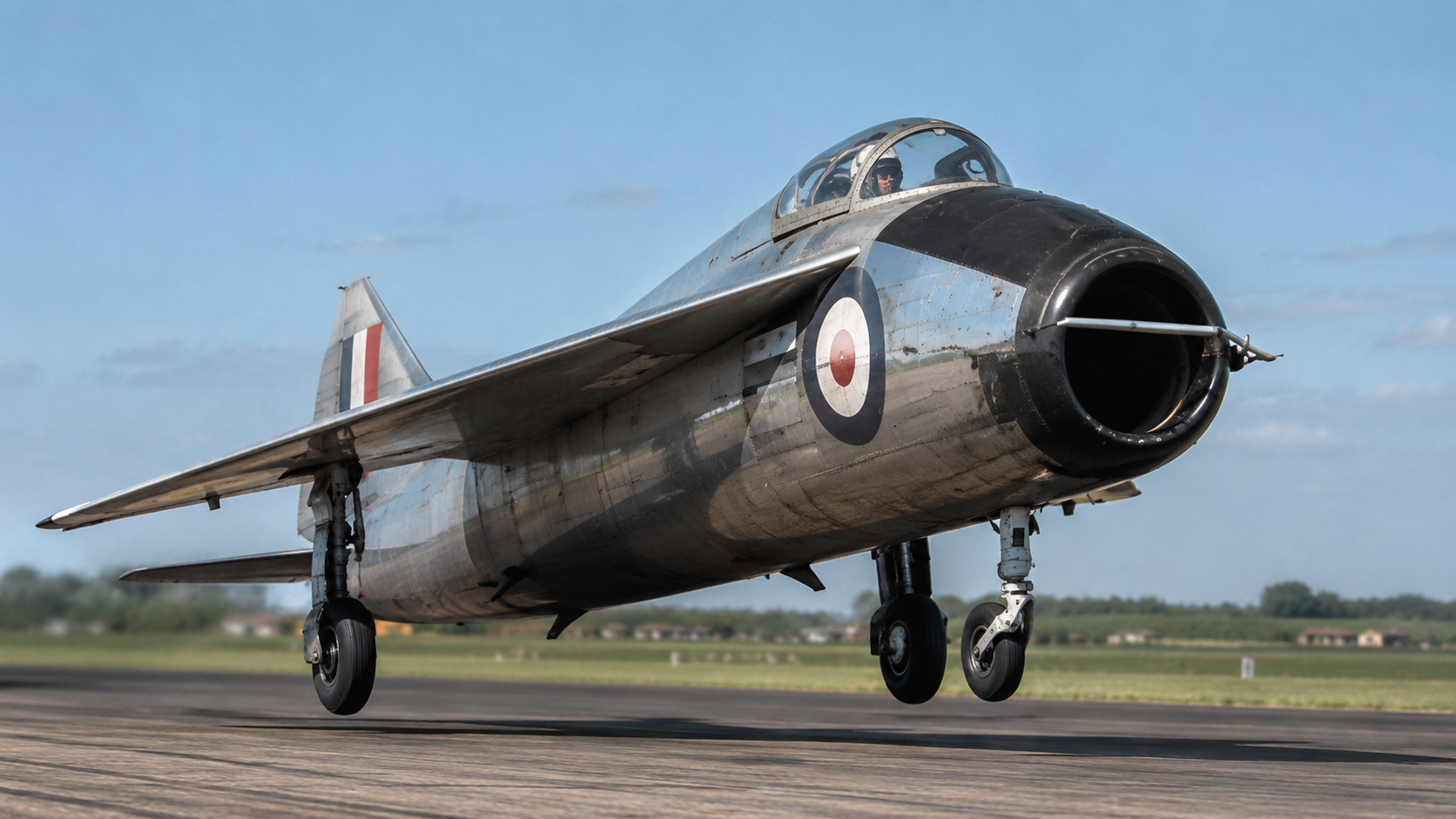 The tiny test jet that proved Britain’s Lightning engineers right
