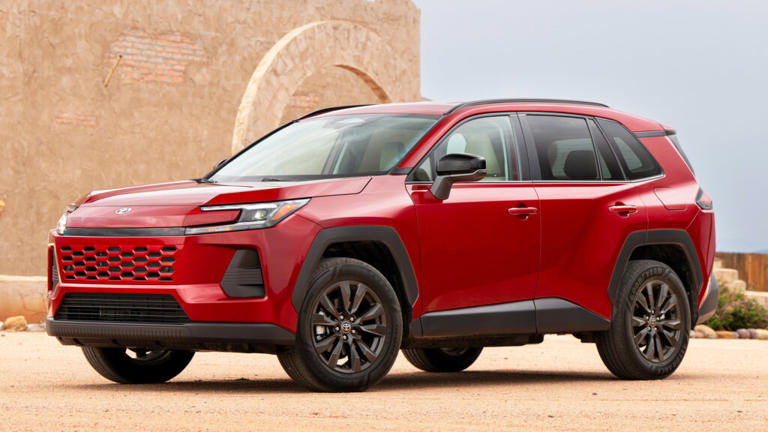 Toyota’s RAV4 is selling so fast dealers are counting stock in hours ...