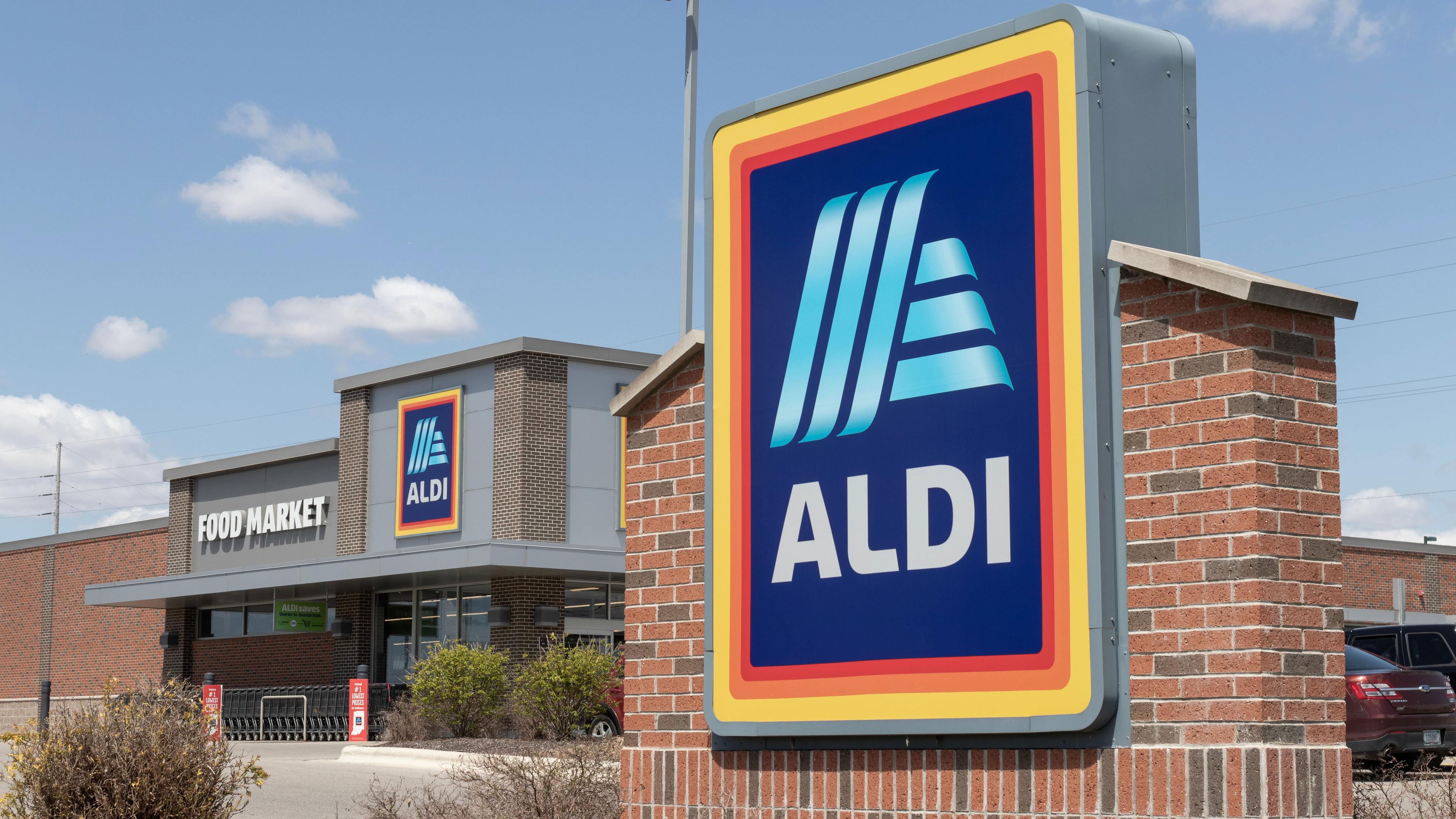 Aldi follows trend; offers limited-edition blind boxes