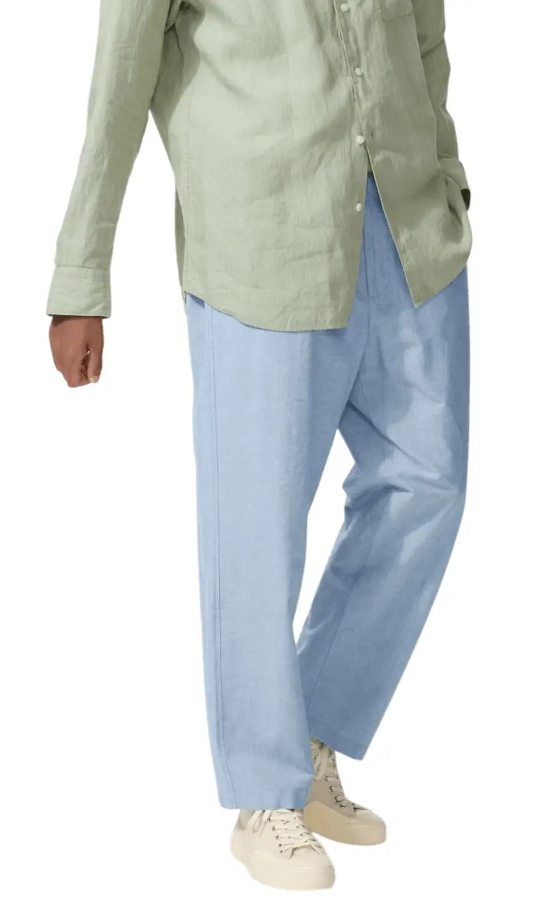 Stylist-approved men’s linen pants for work and weekend wear
