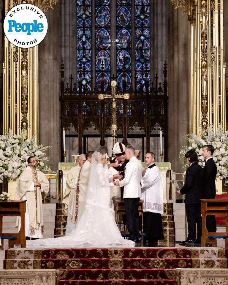Fox News reporter Jacqui Heinrich weds GOP Rep. Brian Fitzpatrick in ...