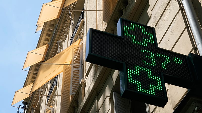 School closures, alcohol bans and slow trains: How Europe’s heatwave is ...