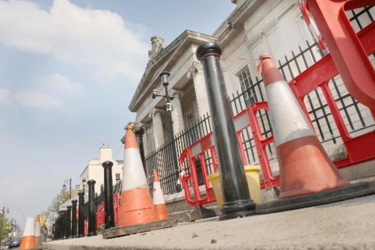 Derry man remanded in custody charged with breaching bail for period of ...