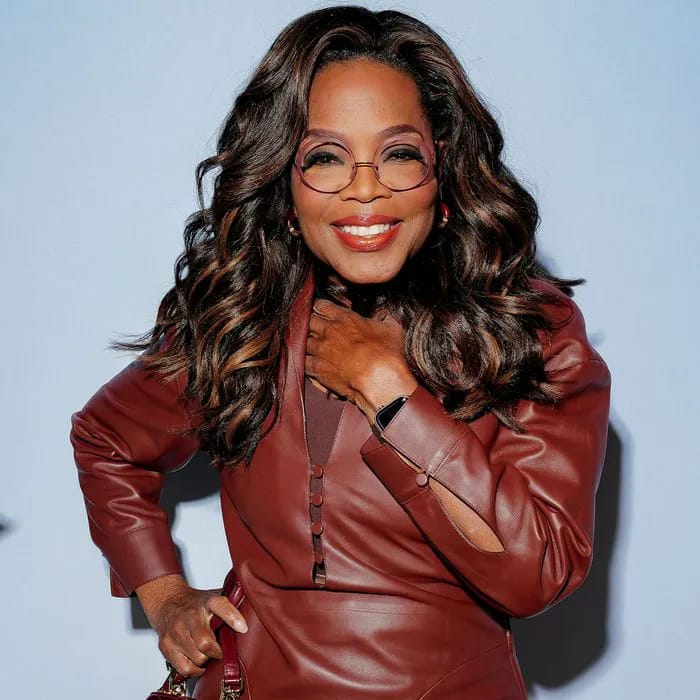 Oprah stuns in gray outfit while interviewing Jenna Bush Hager
