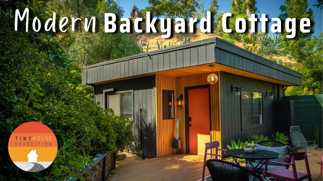 Tiny house design: A cozy 352 sqft oasis