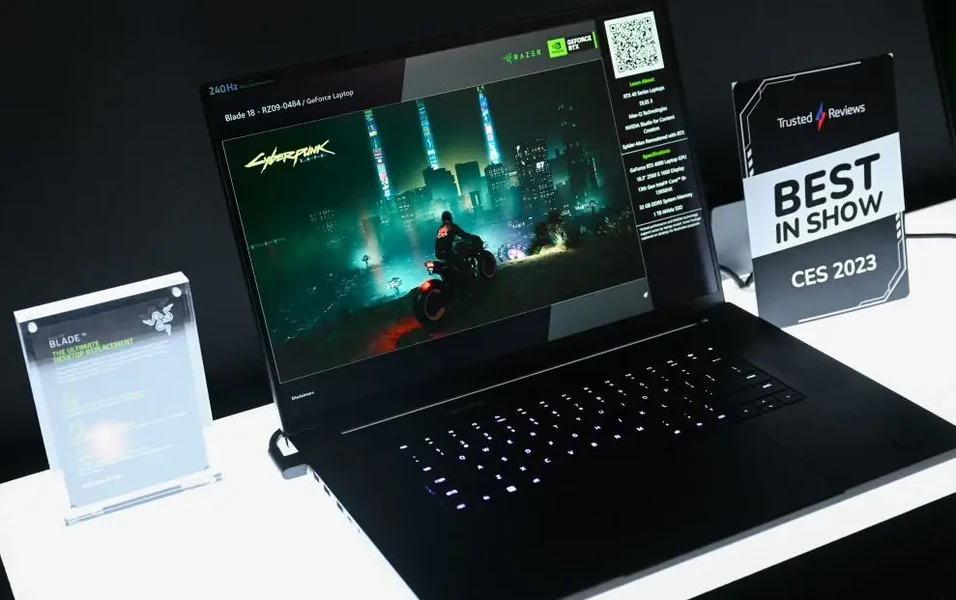Razer Blade 18 reviewed with strong performance and high price