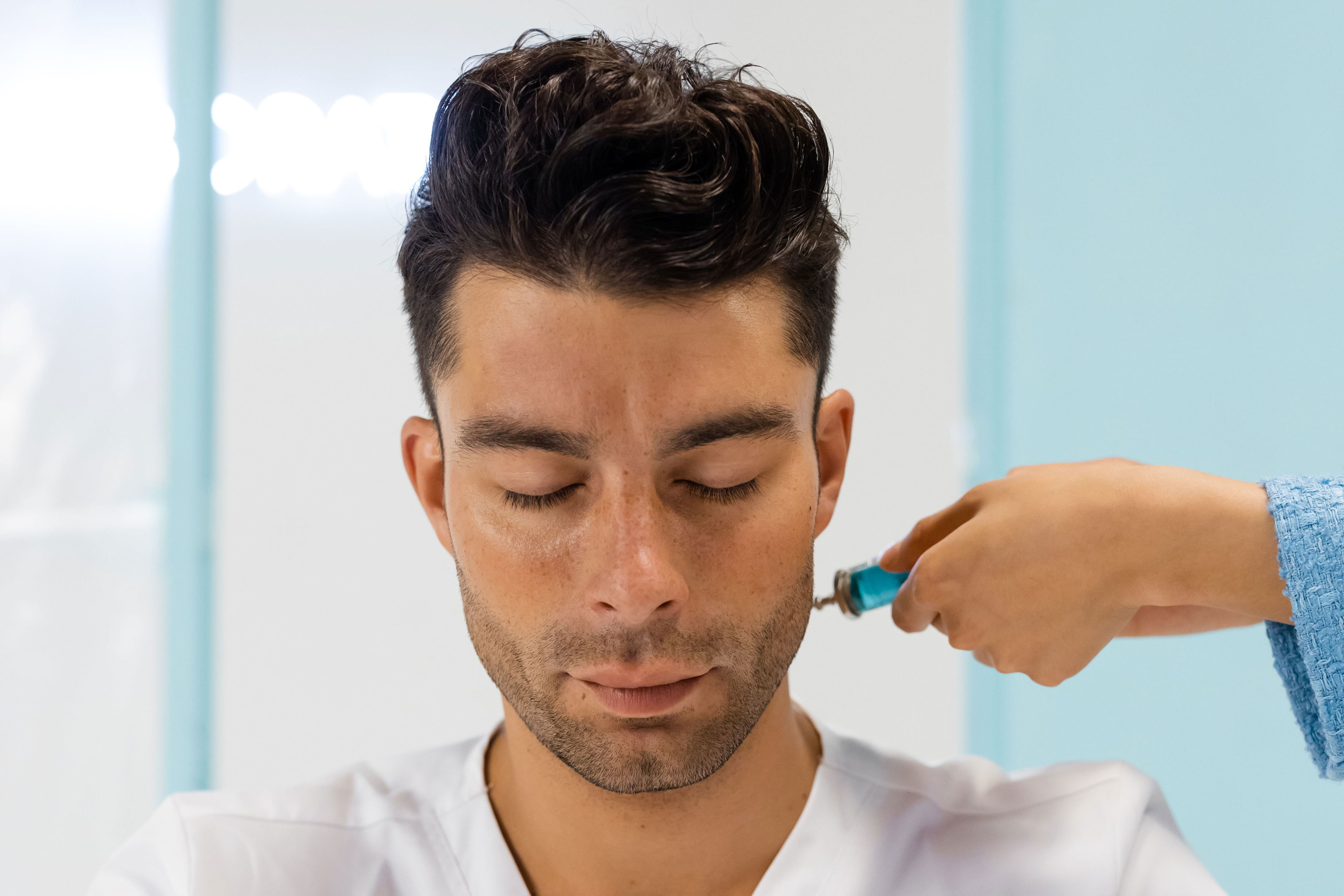 Can men also get skin boosters? Facial aesthetics expert shares why ...