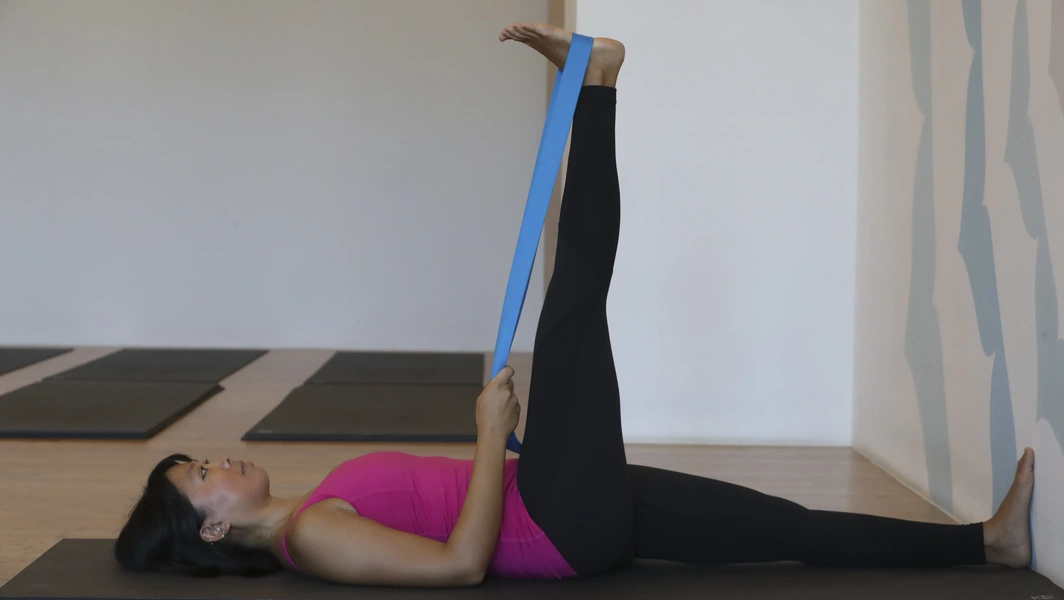 4 effective hamstring stretches for flexibility and recovery