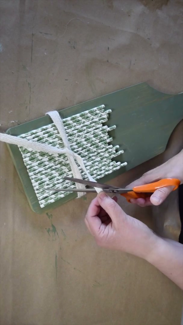 The viral new reason people are obssesed with Dollar Store straws!