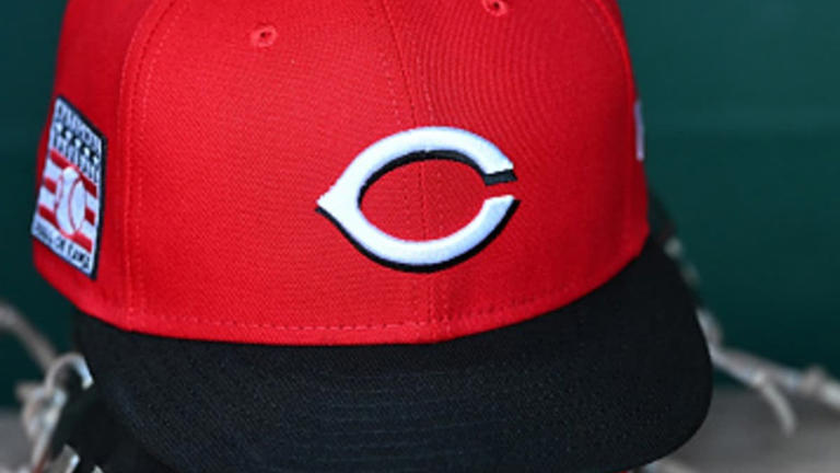 Reds call up pitcher after a decade grinding in the minors