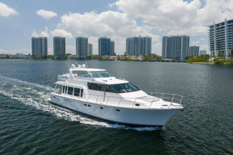 For sale: Pacific Mariner 65