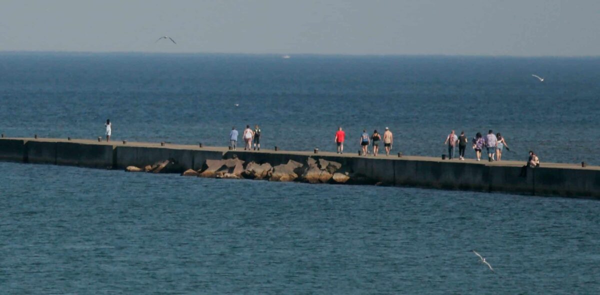 Breaking: College football stars die in Lake Michigan drowning (report)