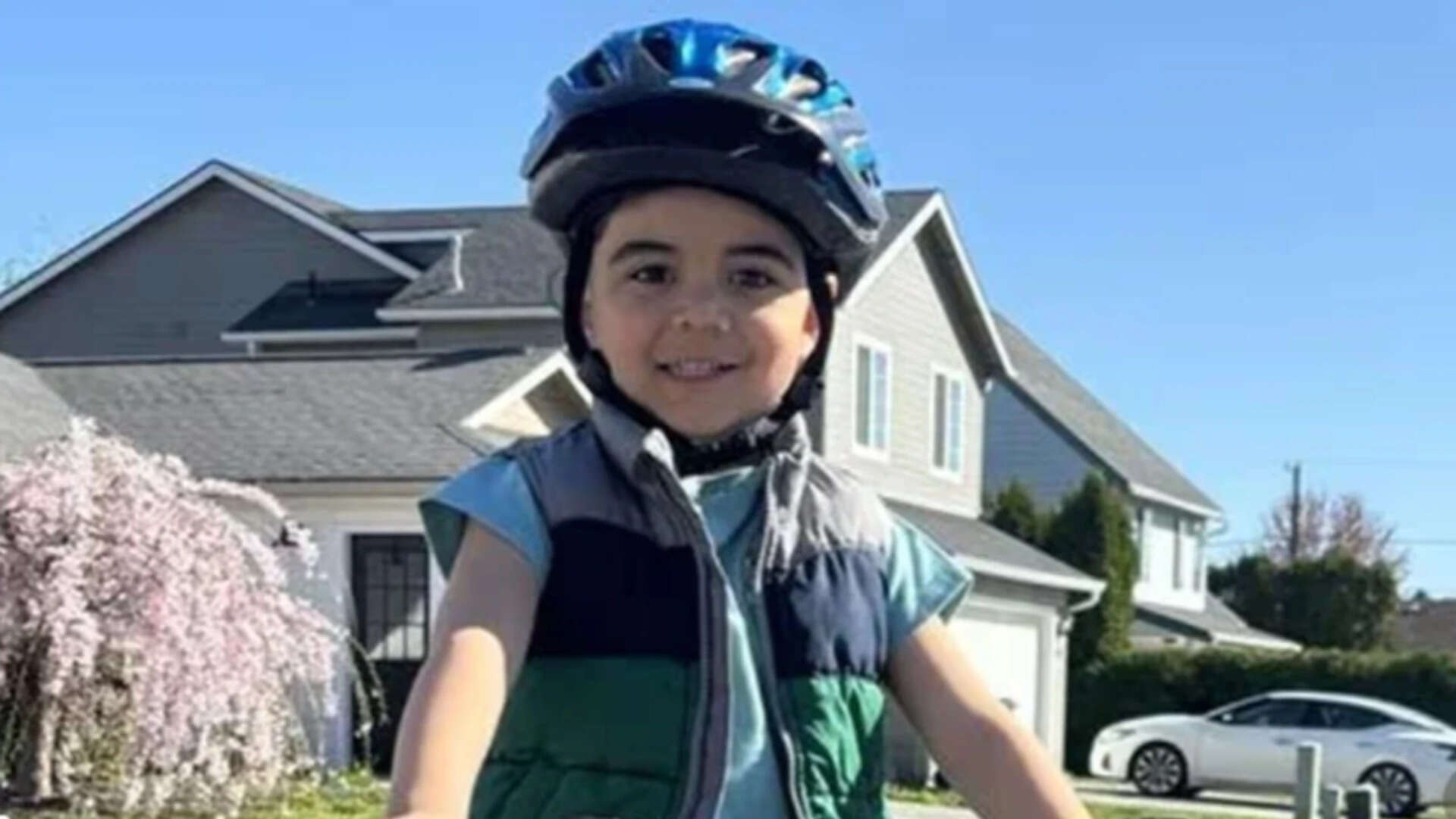 3-year-old boy crushed to death by stone monument in New York rushed to ...